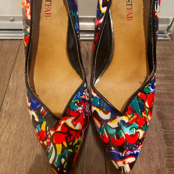 JustFab | Shoes | Graffiti Heels | Poshmark
